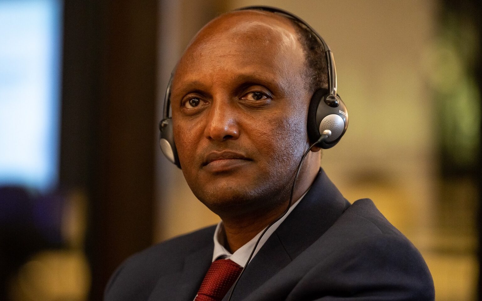 የመንግስት ሰራተኞች ዝቅተኛውን የደሞዝ ወለል እንዲሻሻል ጥያቄ ቀረበ - Wazemaradio