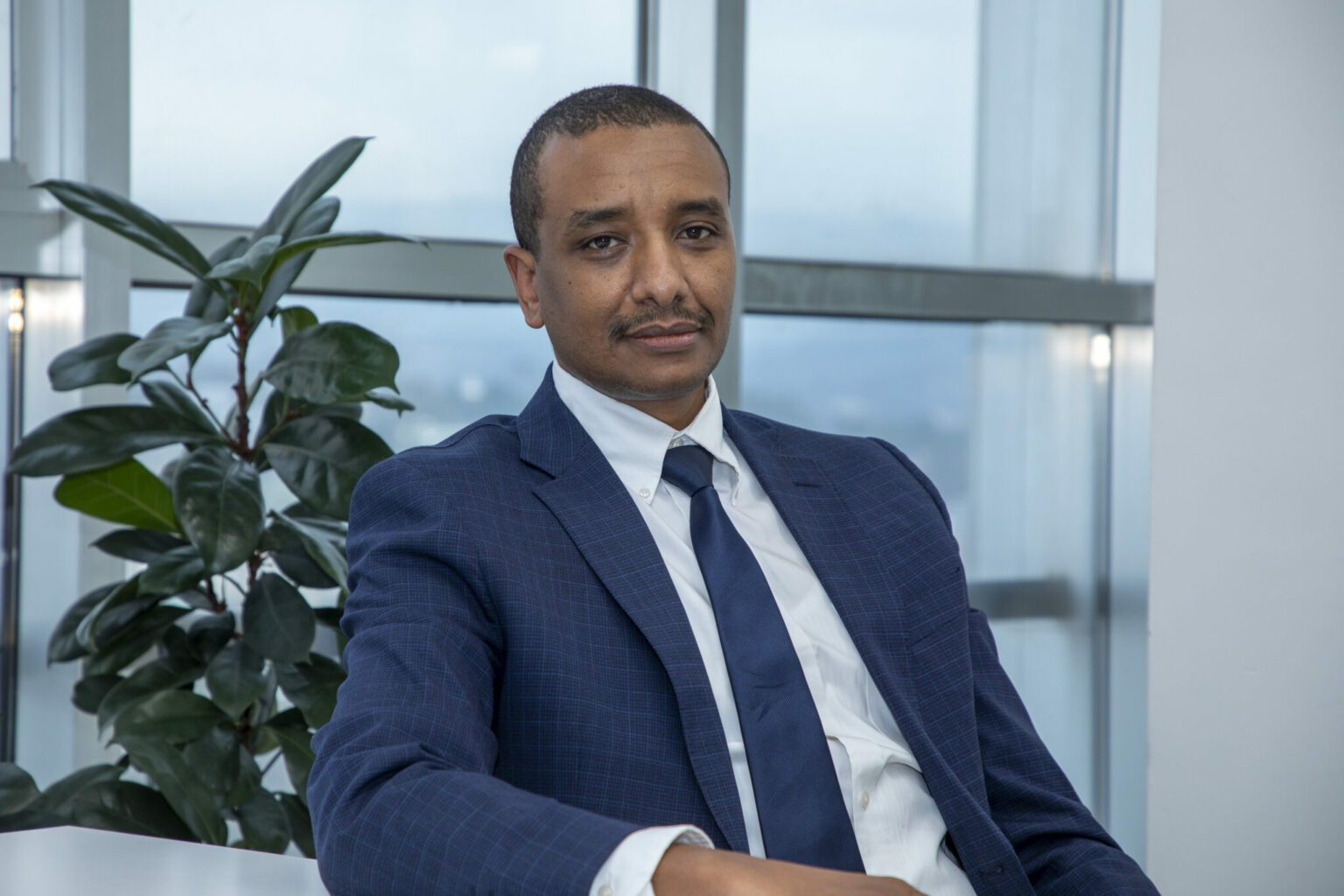 አማራ ባንክ ዋና ስራ አስፈፃሚውን አባረረ - Wazemaradio